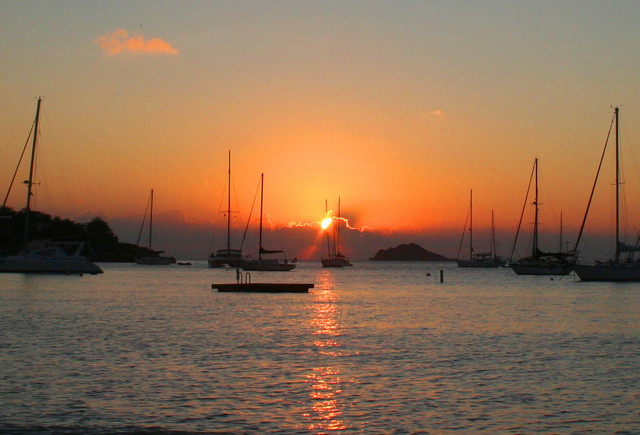 Estellia: Двадесет рая, които искам да посетя - Американски Вирджински ...