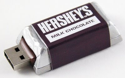 D i s k - O n - K e y: Chocolate USB flash drive