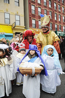 EPIPHANY, THREE KINGS DAY, LITTLE CHRISTMAS, WHY CHRISTIANS CELEBRATE IT??