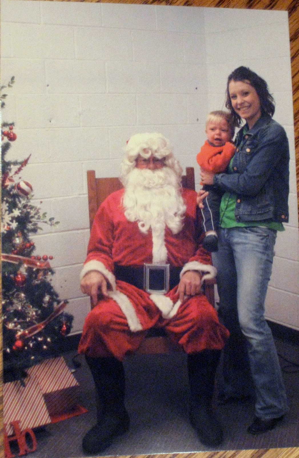 COBO: Awkward Santa Photo