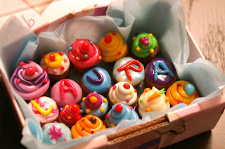 Design Challenge: Fimo Cupcakes for Laura