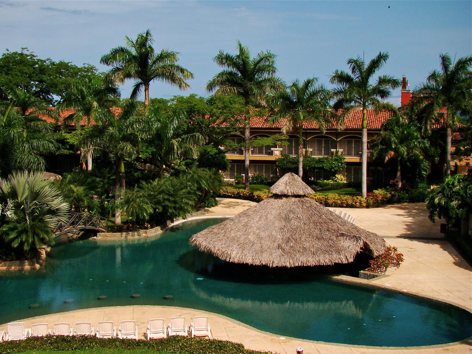 Tamarindo, Costa Rica Daily Photo: Diria Resort condo pool