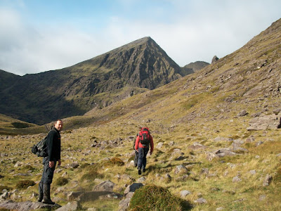 Outdoors Ireland: Hag's Tooth Ridge - Carrauntoohil