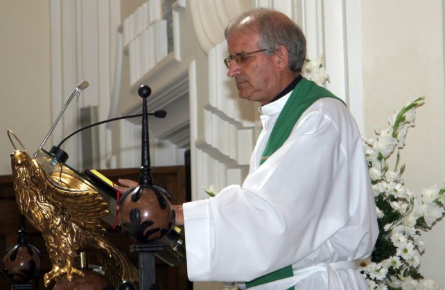 VitoPtah: ¡¡ Ya tenemos nuevo Párroco