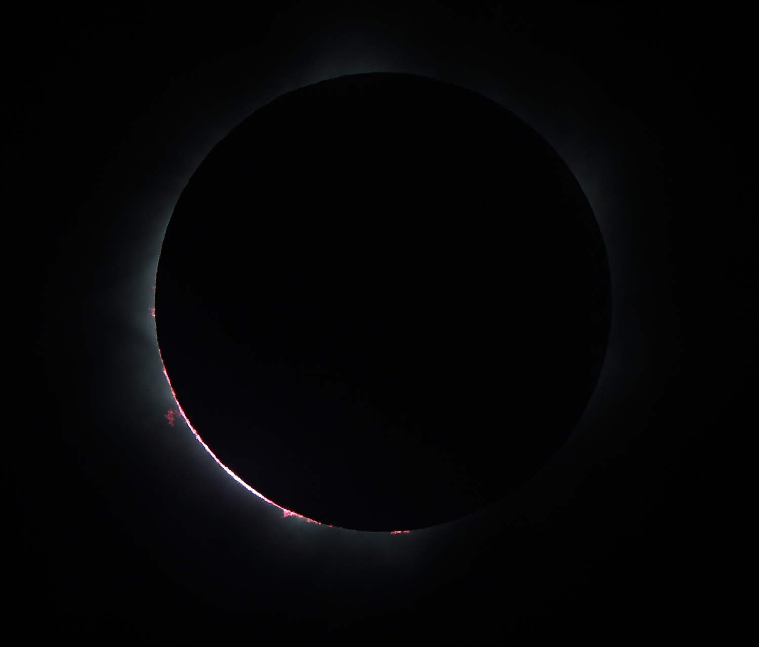 A VUELO DE UN QUINDE® - EL BLOG !!!!! .::::.: ASTRONOMÍA : ECLIPSE TOTAL