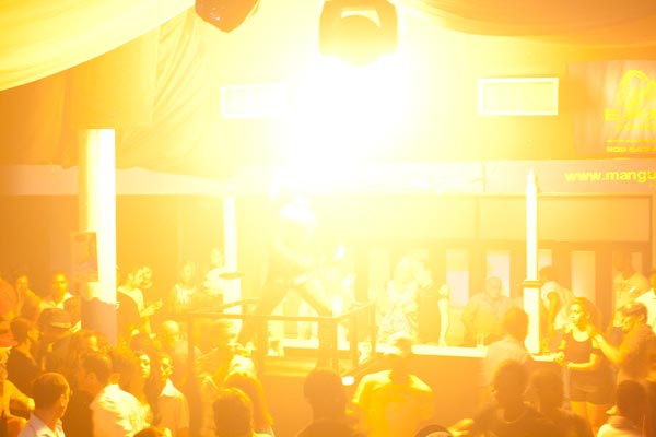 MANGU DISCO BAR: FOTOS DE SONI HILL