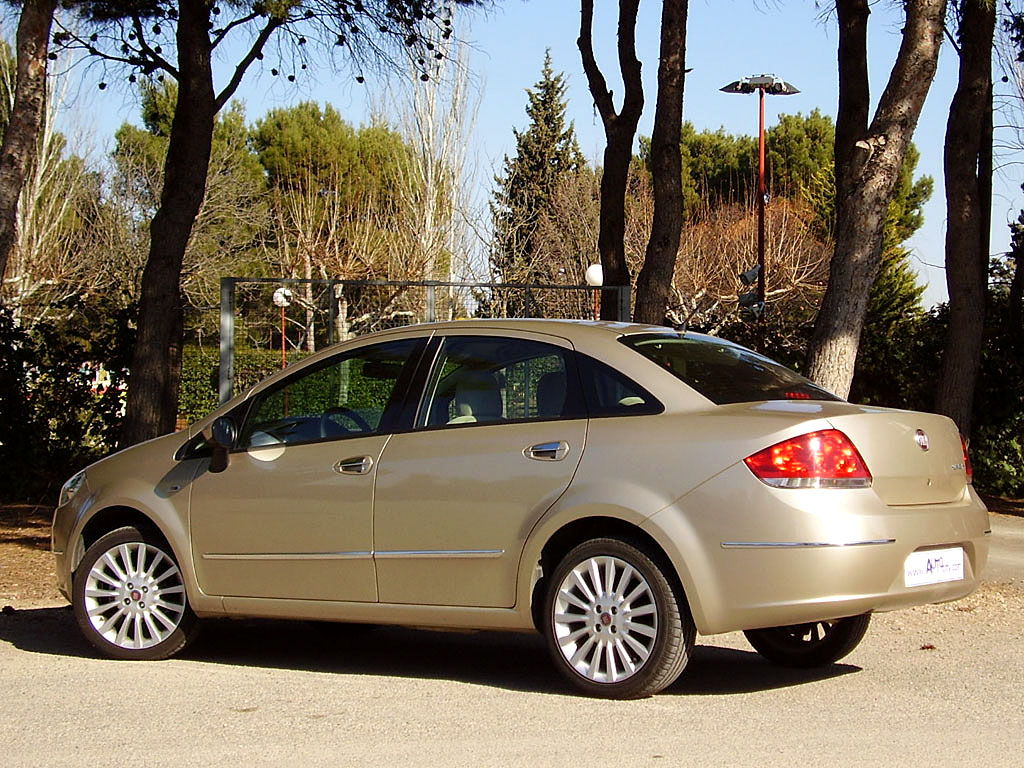 Sedan India: Fiat Linea