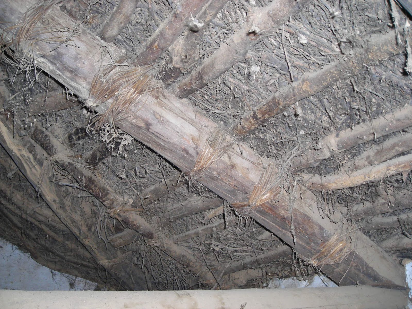 El ti Joaquín . com: Los tejados de ripia y teja árabe