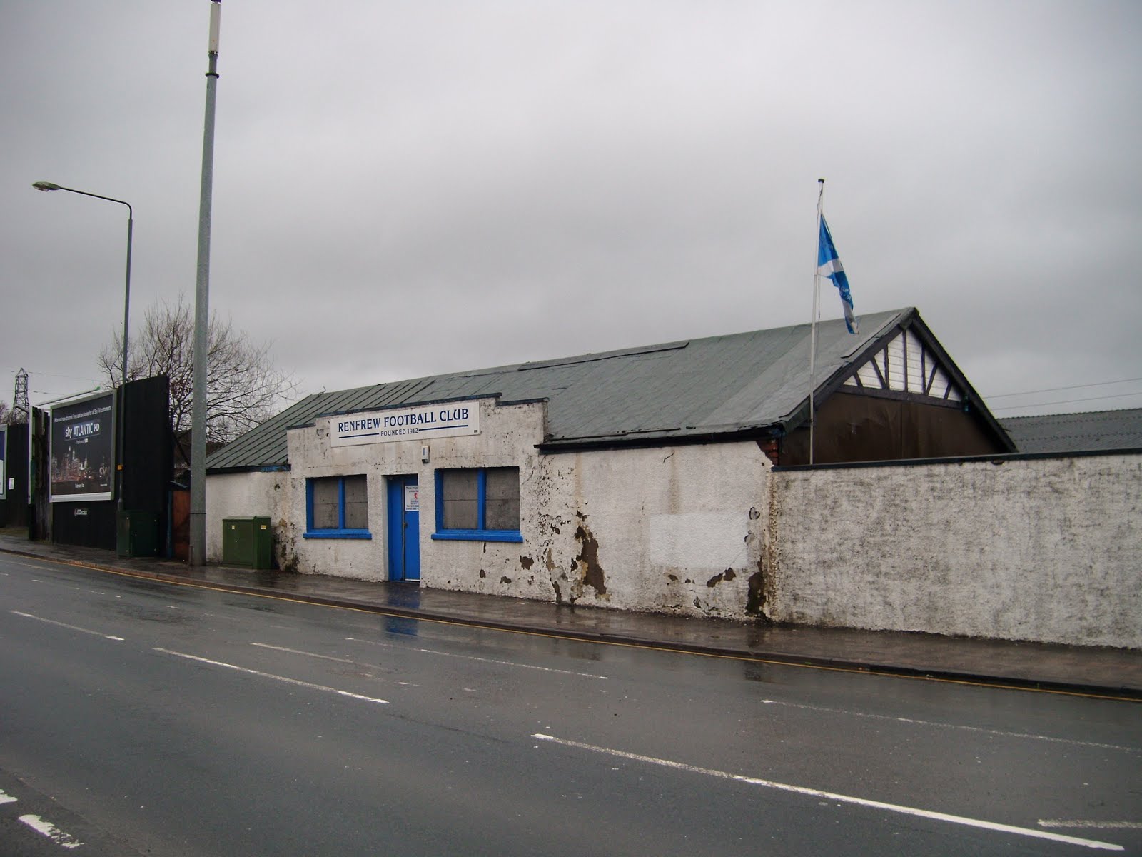 Western Park (Renfrew v Lochee United) | Couples The Football Stadium