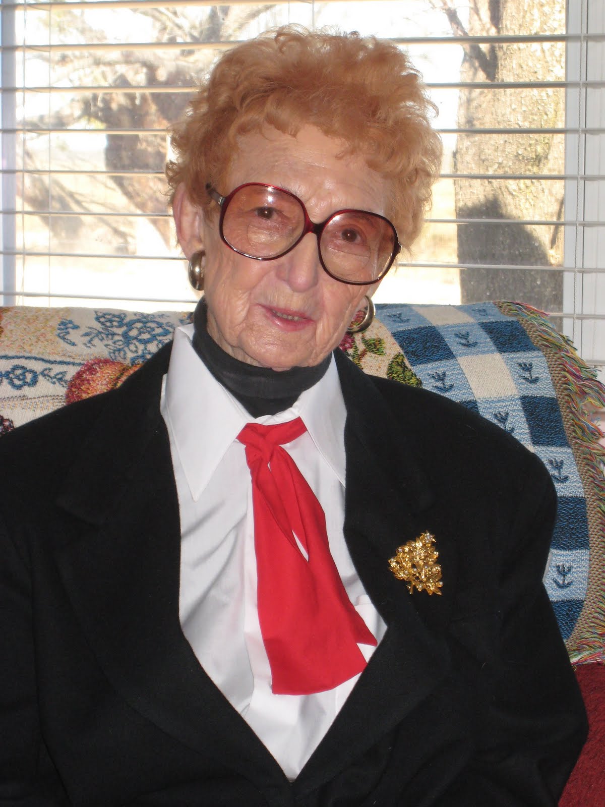 Art by Martha Sullivan: About Martha Sullivan