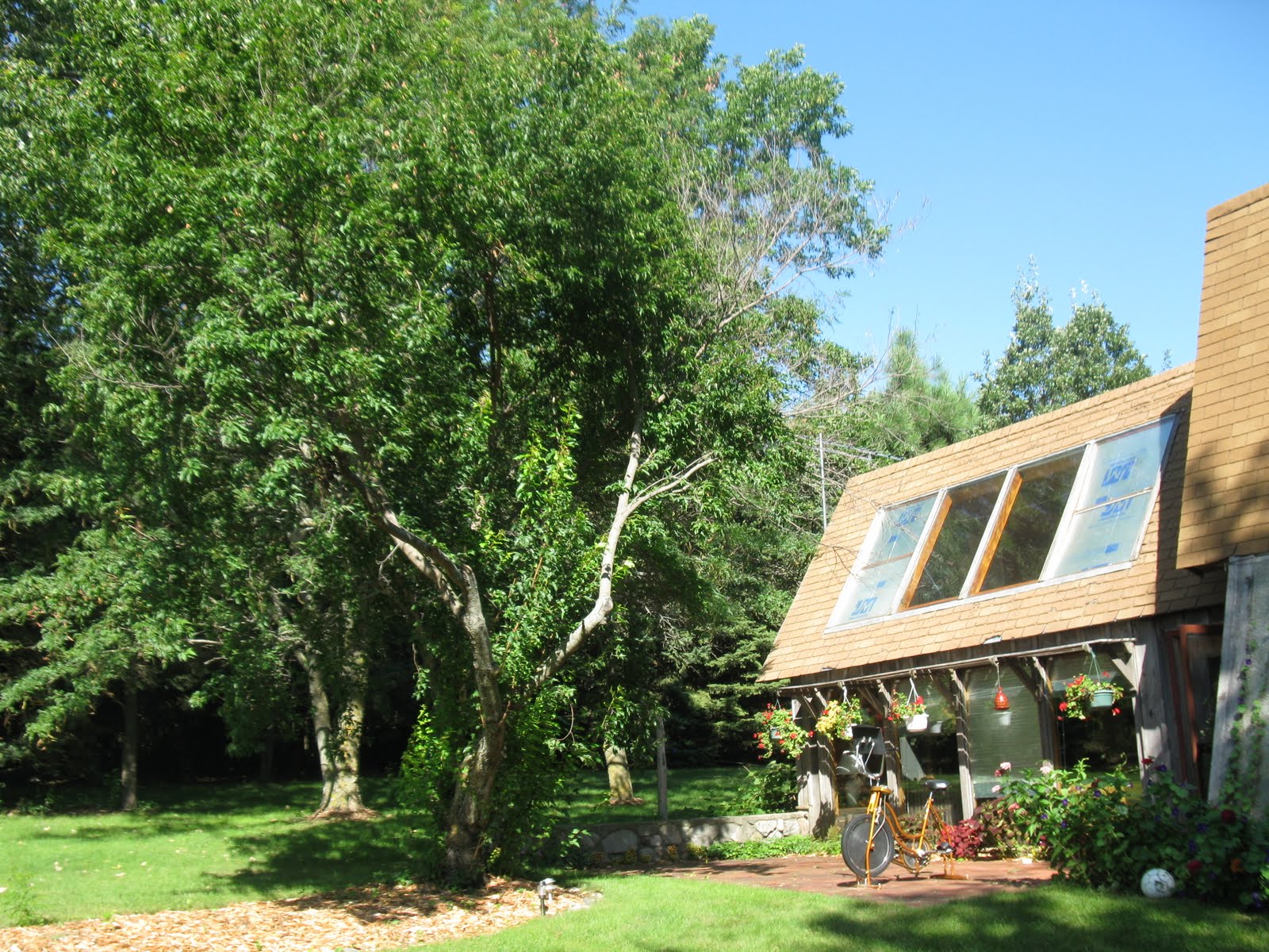 Plains Story Share: A Natural Life: Hillside Prairie Gardens, Brookings ...