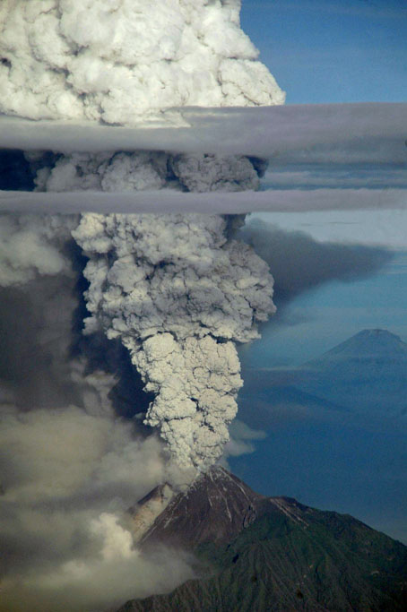 Geology in Motion: Mount Merapi and "ash hurricanes"