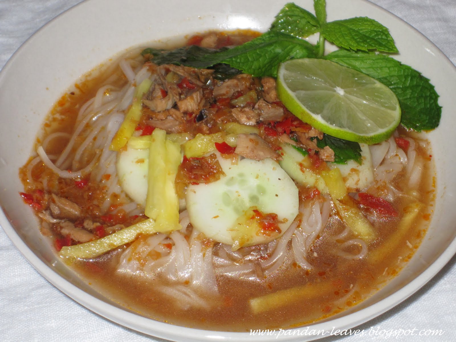 Pandan Leaves: Penang Assam Laksa