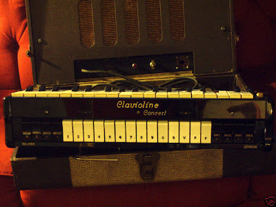 MATRIXSYNTH: Selmer Clavioline