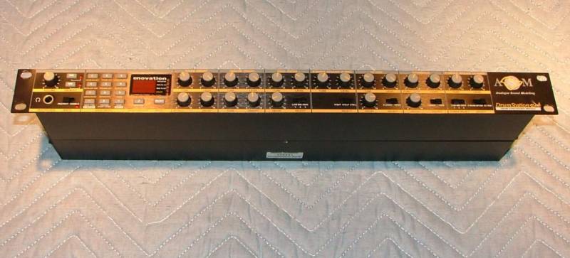 MATRIXSYNTH: Novation Drum Station Rack