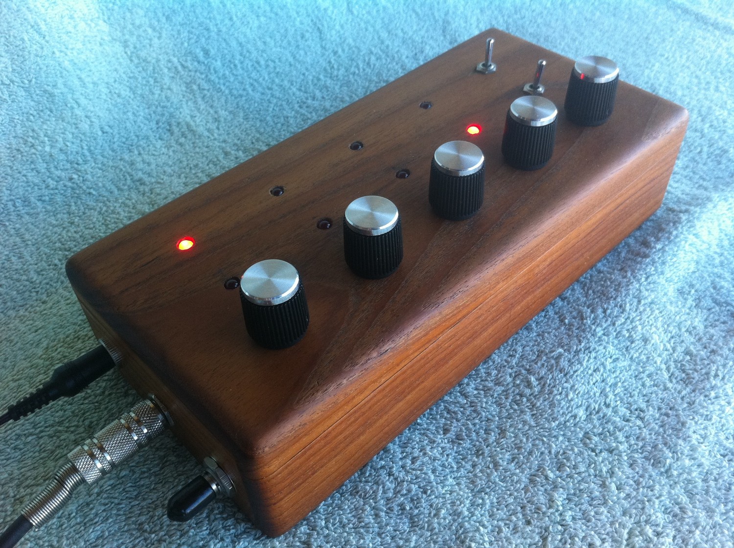 MATRIXSYNTH: Electronic Sound Box