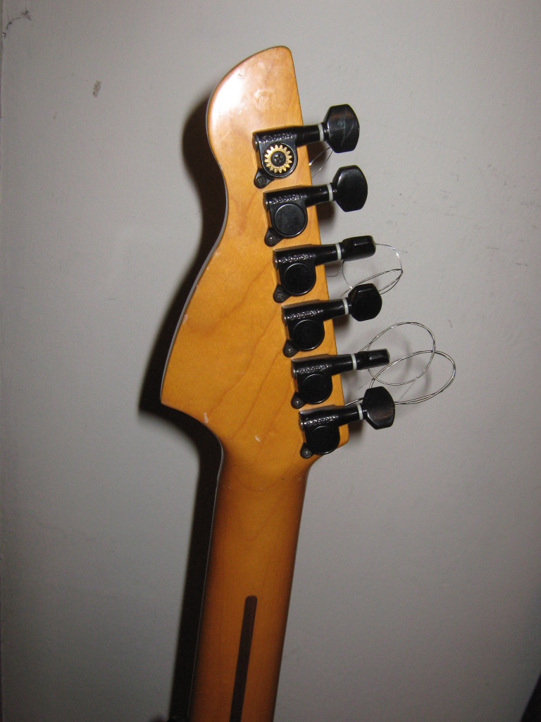 MATRIXSYNTH: Casio PG-300 MIDI Synthesizer Guitar Synth Flamed Maple