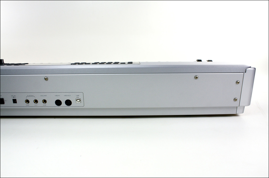 MATRIXSYNTH-B: M-Audio Keystation Pro 88 Key MIDI Controller