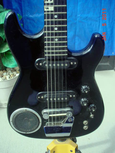 MATRIXSYNTH: Synsonics Terminator guitar