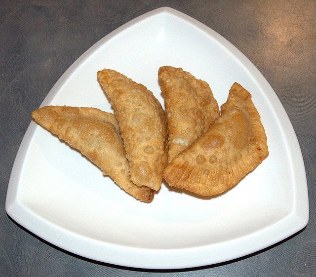 Big Sri's Food: Karanji (makes around 40 - 50 karanjis)