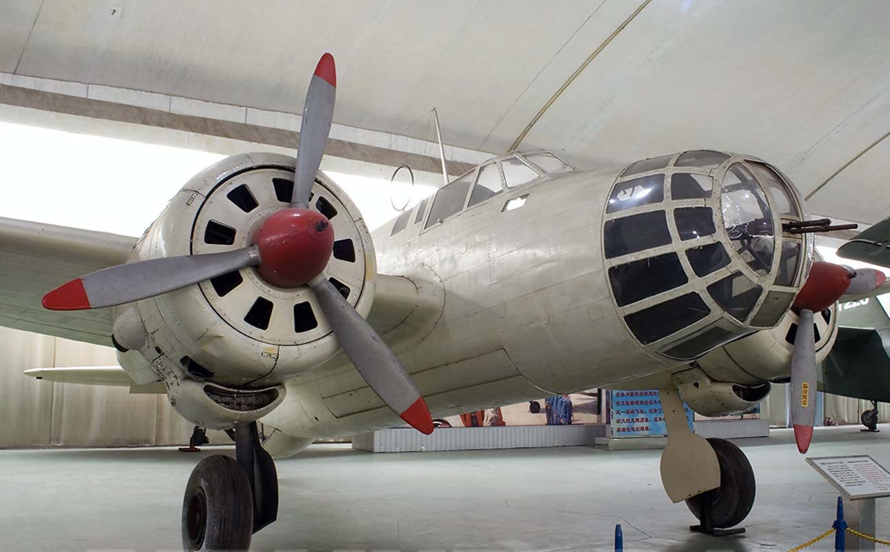 nhungdoicanh: Kawasaki Ki-48 Sokei / Lily