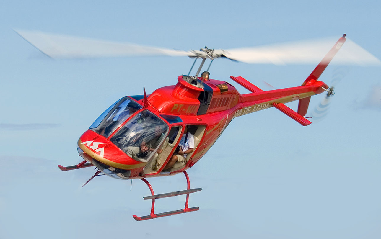 nhungdoicanh: Bell 206 Jet Ranger