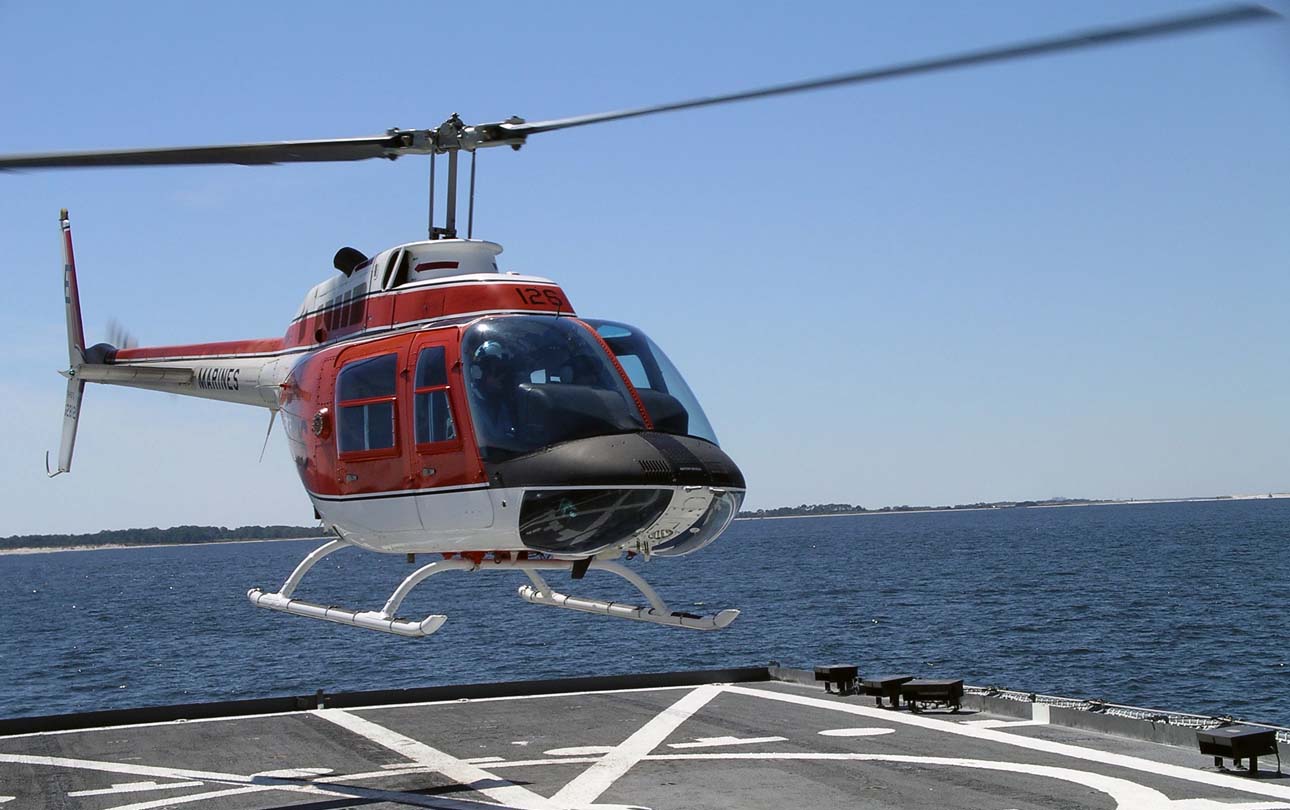 nhungdoicanh: Bell 206 Jet Ranger