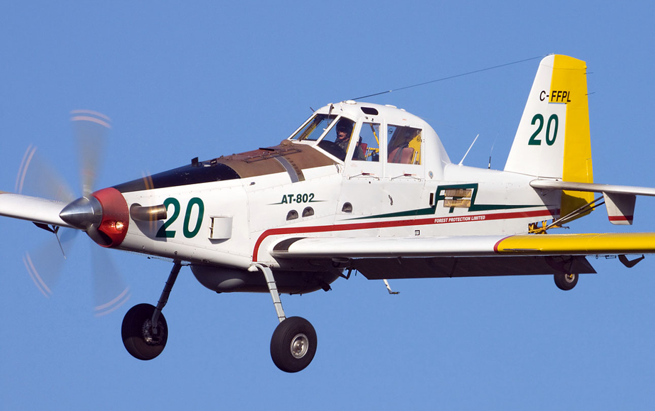 nhungdoicanh: Air Tractor AT-802