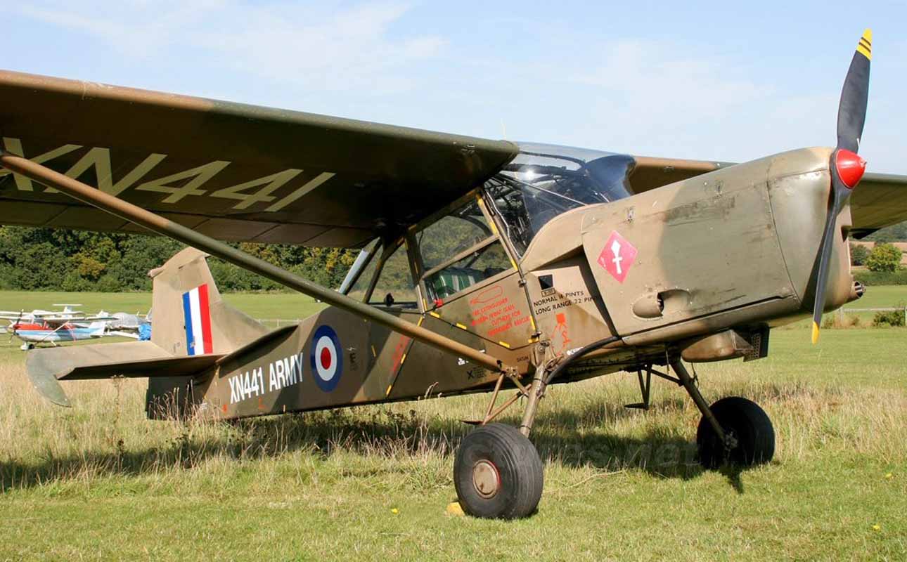 nhungdoicanh: Auster AOP.9