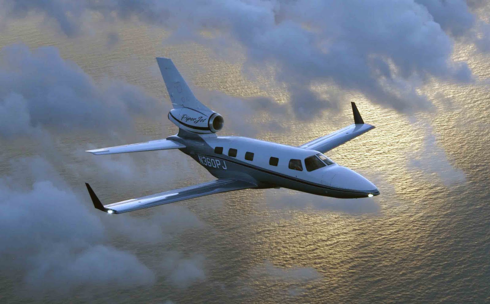 nhungdoicanh: Piper PA-47 PiperJet