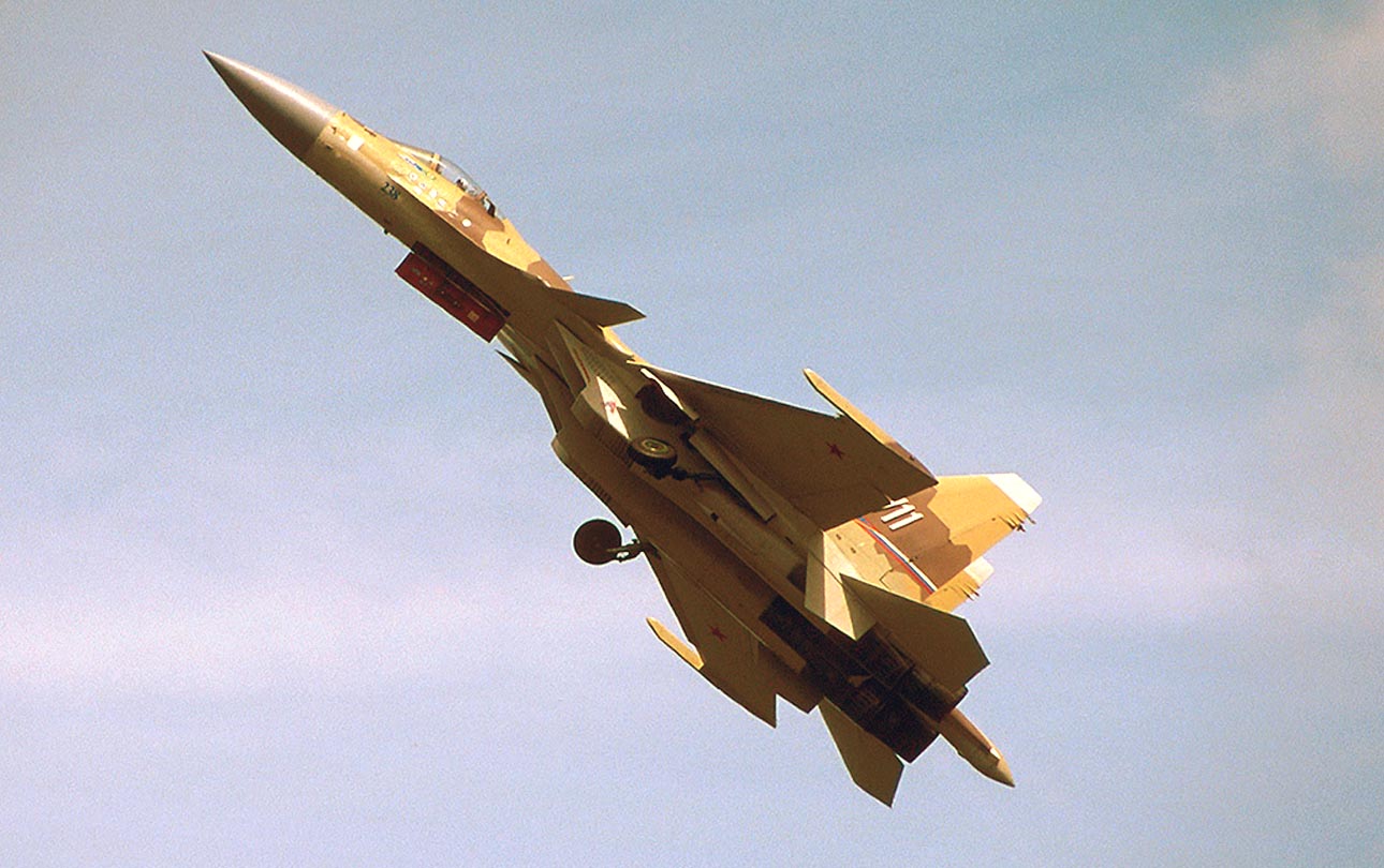 nhungdoicanh: Sukhoi Su-37 Terminator / Flanker-F