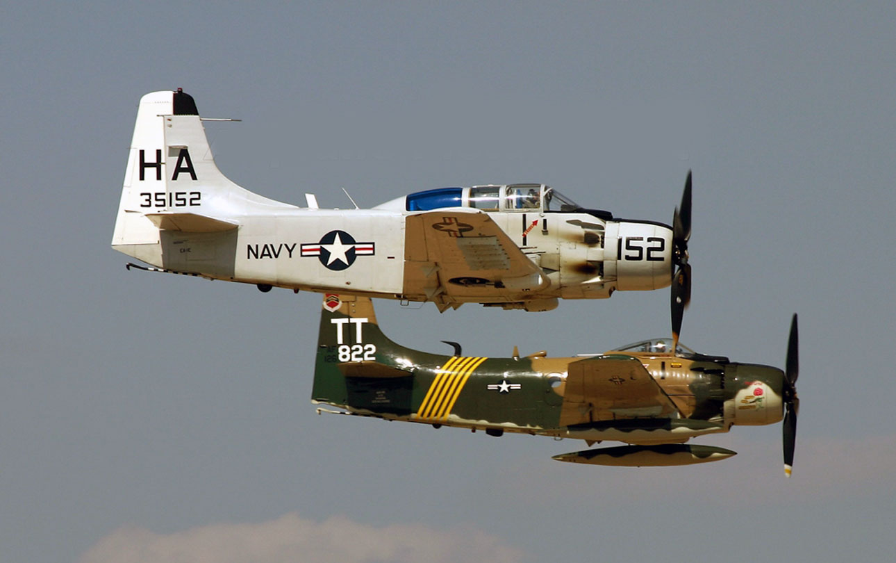 nhungdoicanh: Douglas A-1 Skyraider
