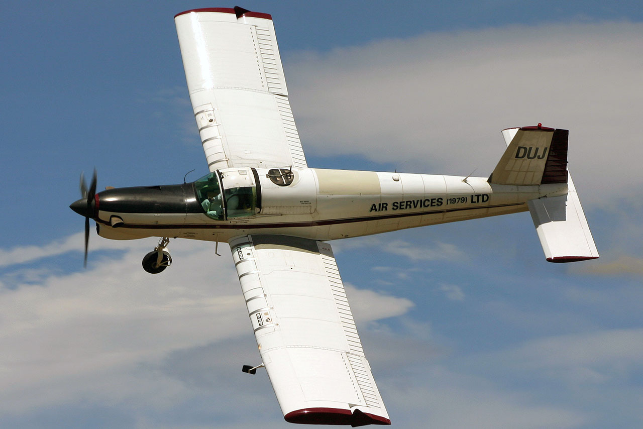 nhungdoicanh: PAC Fletcher Fu-24