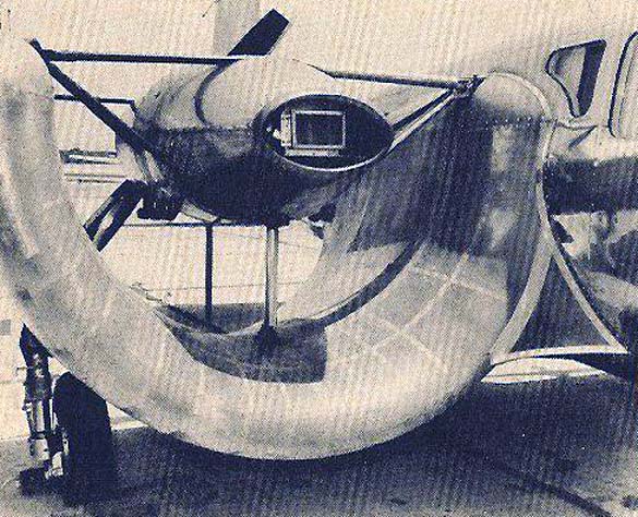 nhungdoicanh: Custer CCW-5 Channel Wing