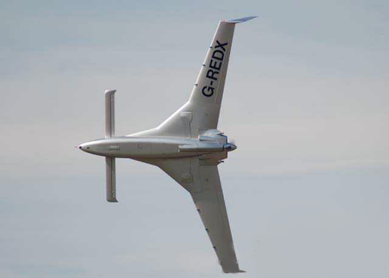 Berkut 360. Very fast... : r/aviation