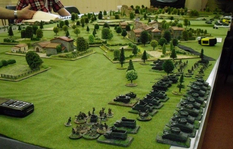 CARLUKE WARGAMES CLUB: Massive WW2 10mm