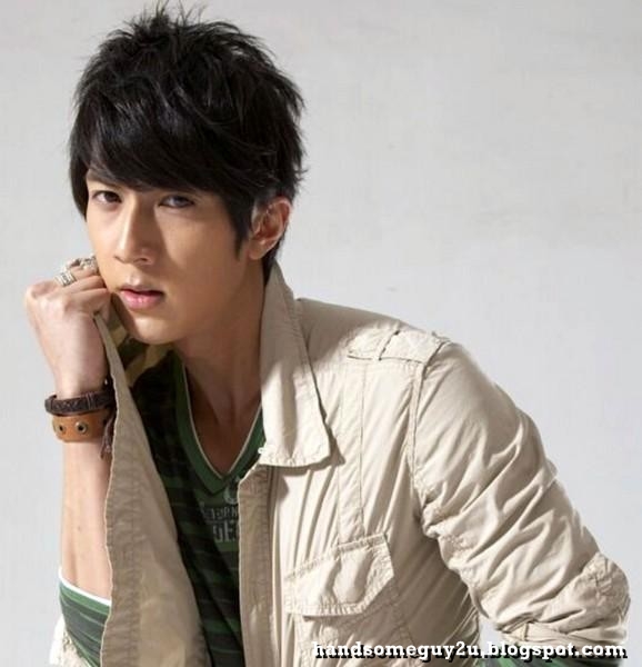 Wu Chun 吴尊 ~ Handsome Guy 2 You (Photos and WallPaper)