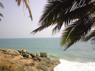 Azhimala Beach Pictures | Shai blogs!