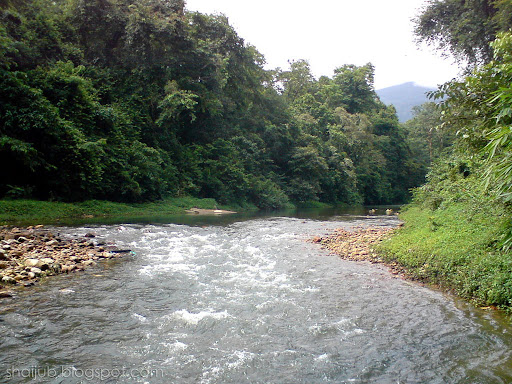 Anappara, Kallar - A trip on two wheels | Shai blogs!