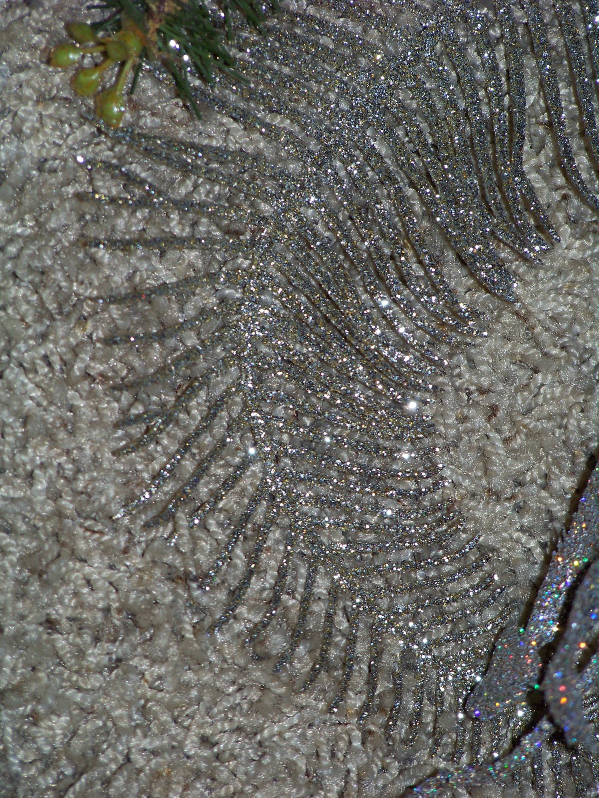 Silver Trappings: Christmas Feather Wreaths