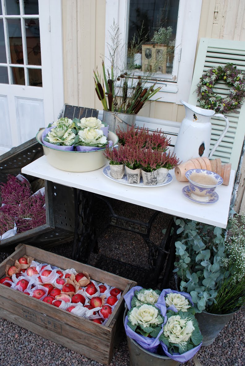 Fauna decorativa: Las "mesas botánicas" / The "botanical tables"