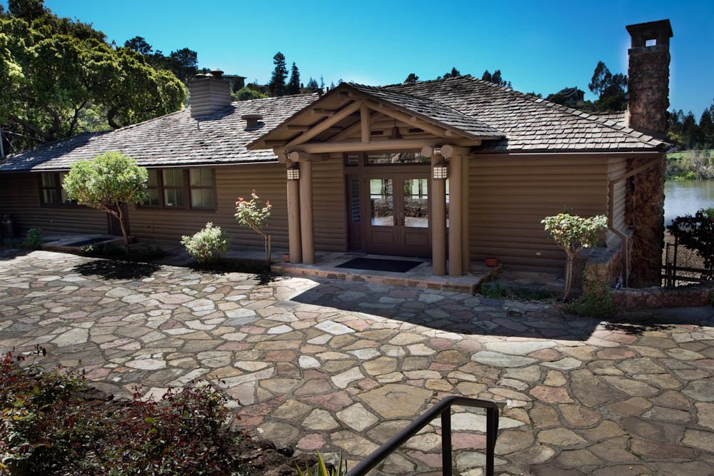 Bridebound: Venue Spotlight: The Temescal Beach House, East Bay