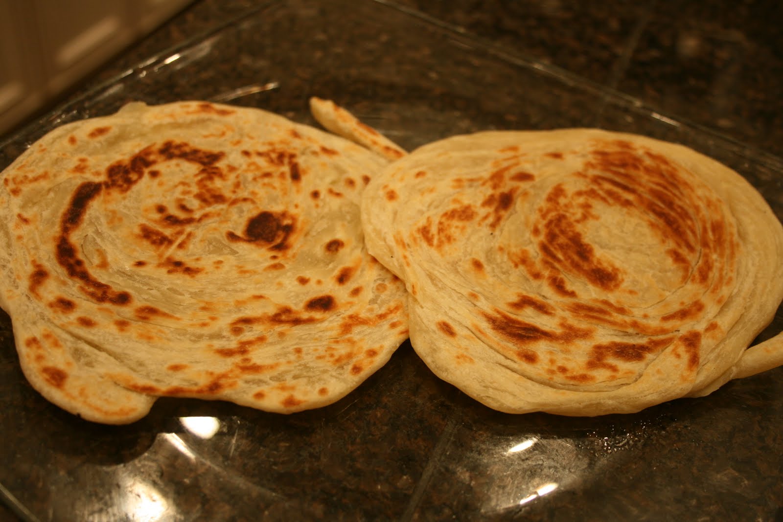 Foray into my Kitchen: Malaysian Paratha (Roti Canai)