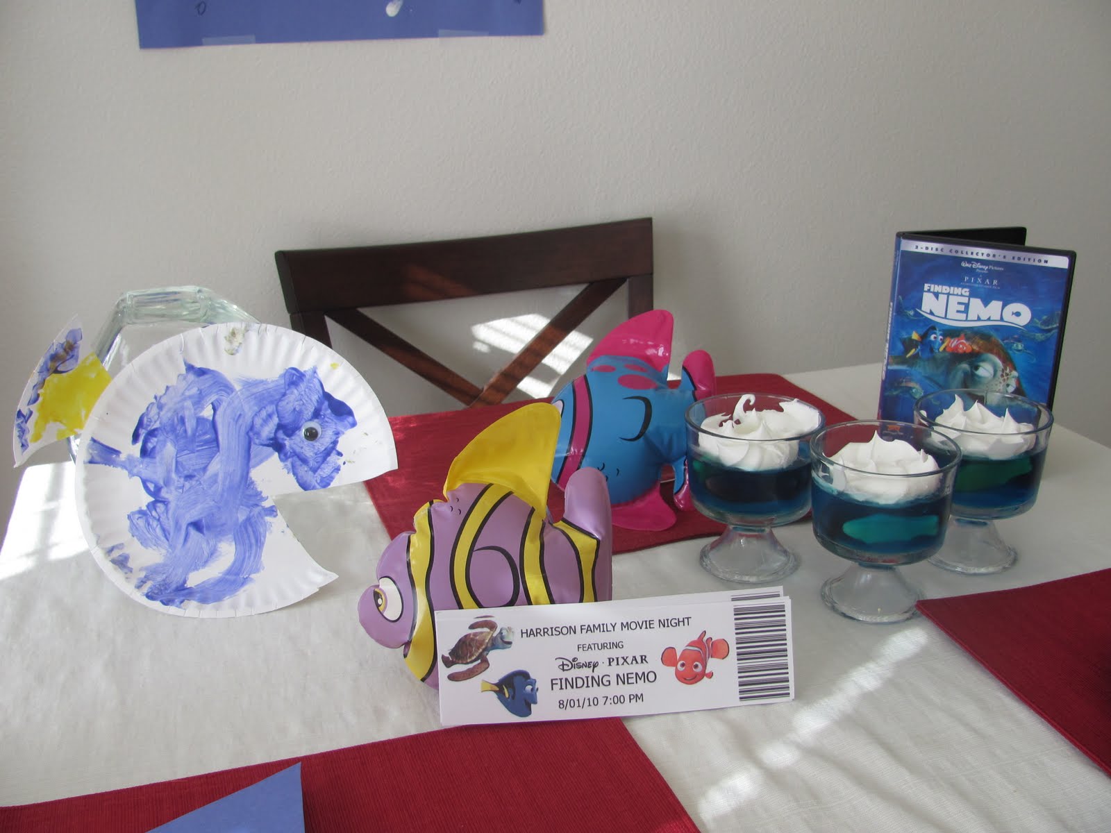 Momma's Playground: Family Movie Night - Finding Nemo