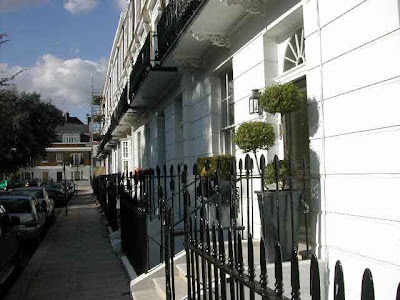 Living in London: Markham Square , Chelsea