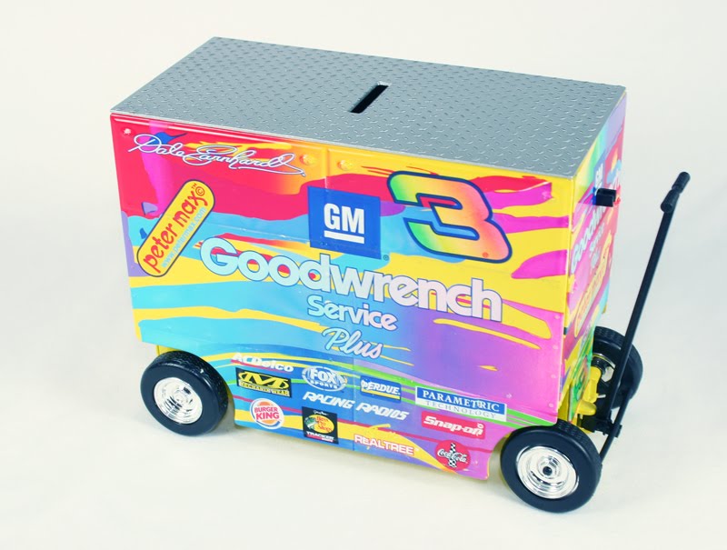 The Max Collector: December 2011