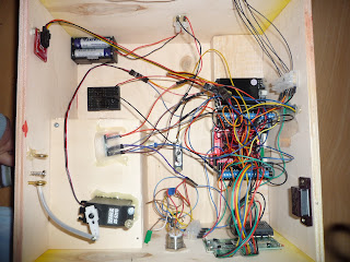 Geocracher Blog: Reverse Geocaching Box - Ein Arduino Projekt