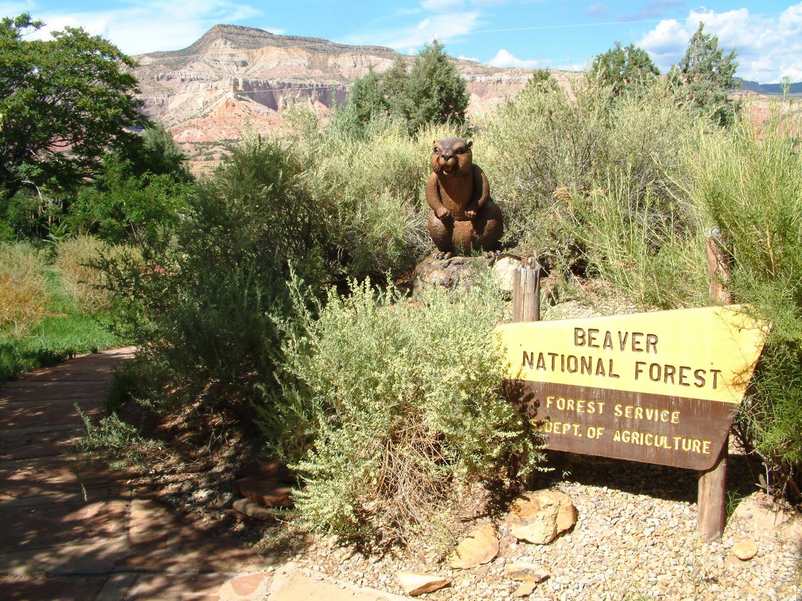 OUTDOORS NM: Ghost Ranch's Piedra Lumbre Visitor Center Worth Stopping For