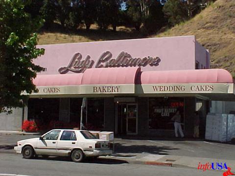 Myanderings: Bakery vs. Donut Shop