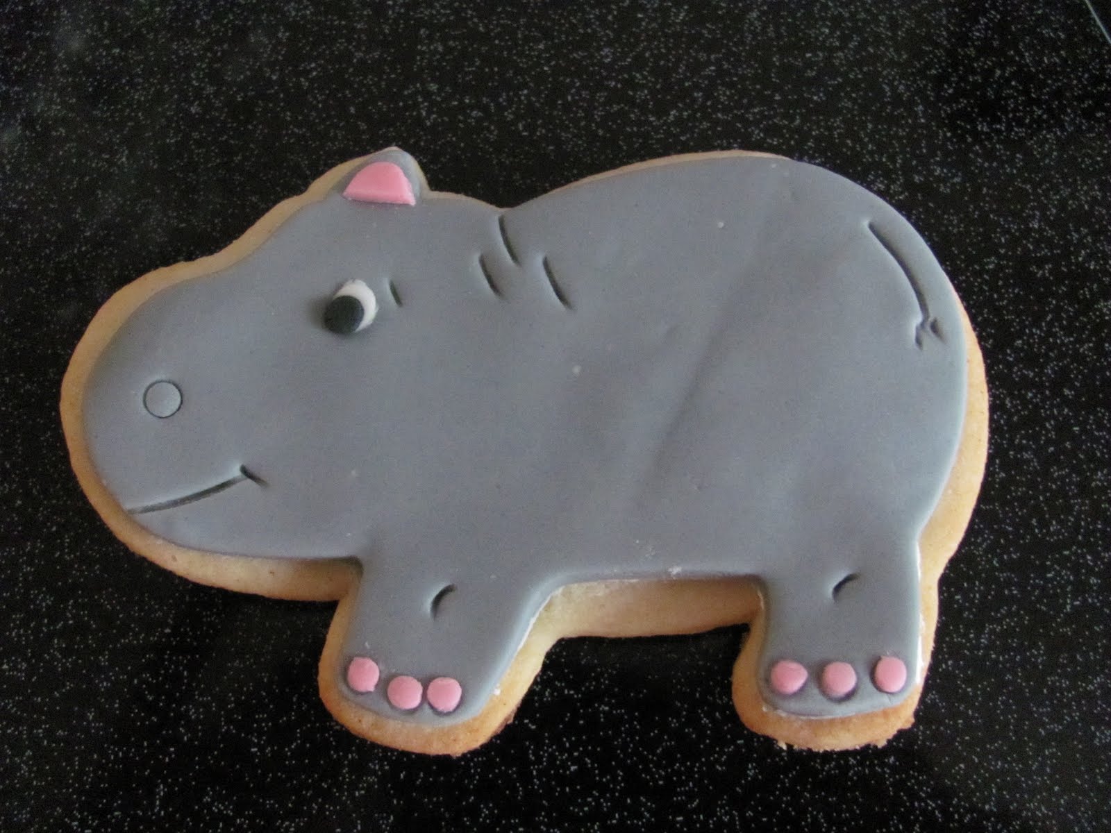 inthemix: Hippo Baby Shower